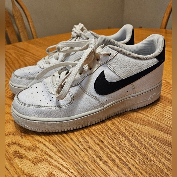Nike | Shoes | Nike Air Airforce Shoes 7y | Poshmark